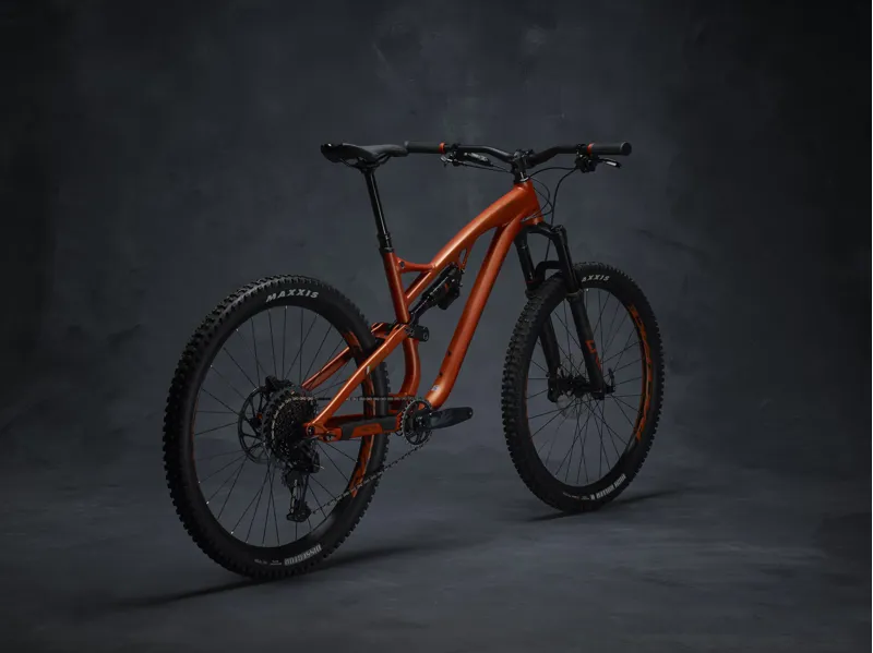 2022 Whyte T-160 RS V1 - Matt Burnt Orange